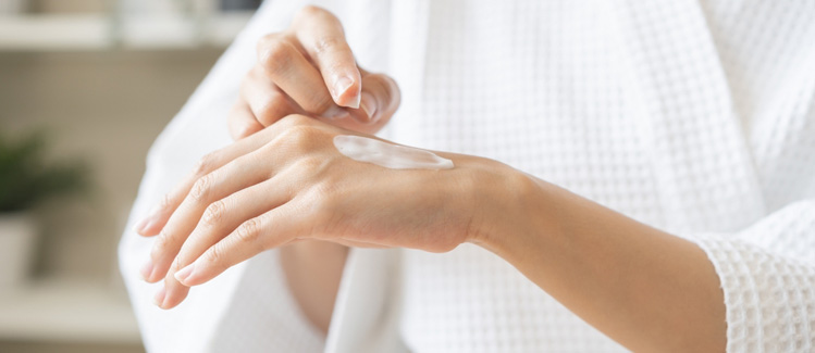 Ola Botanicals® Lanolin Cream | Smooth & Revitalized Skin